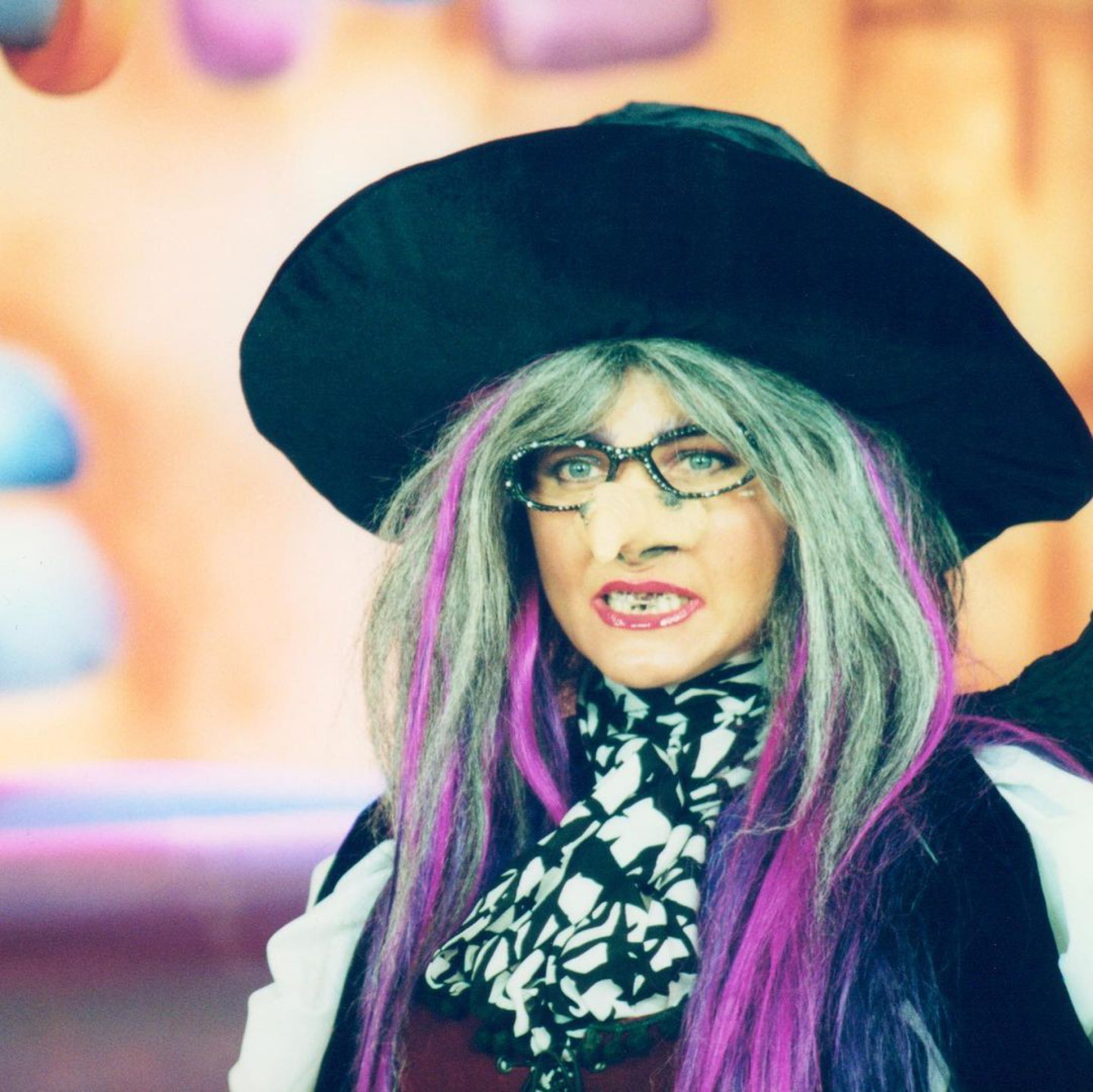 20 anos de programa! Xuxa relembra Mundo da Imaginação MH ...