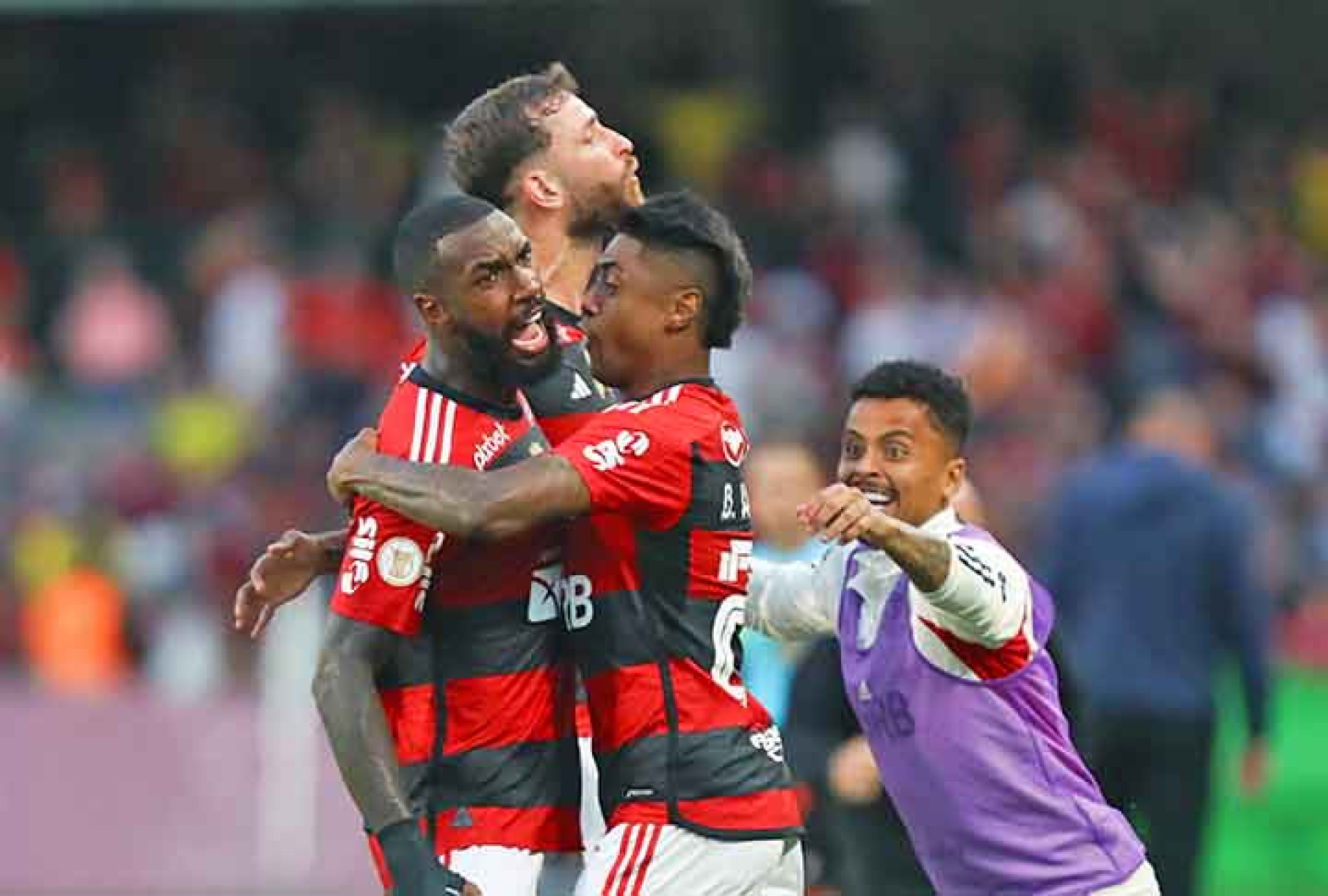 Jogada10 | Meia hora - Léo Pereira garante Flamengo "mais fechado do ...